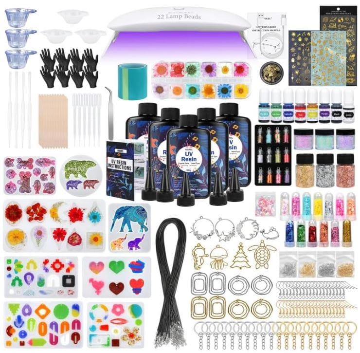29 Epoxy Resin Ideas To Make For 2026! - Crafty DIY Artistry
