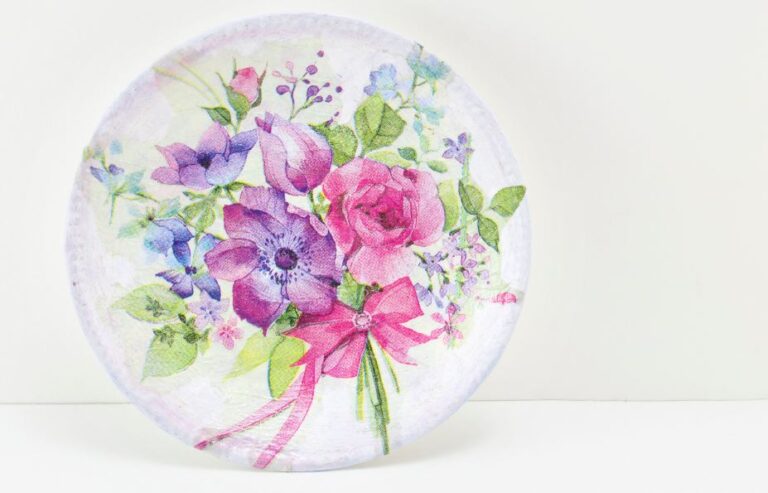 How To Seal Paper For Resin: Methods That work - Crafty DIY Artistry