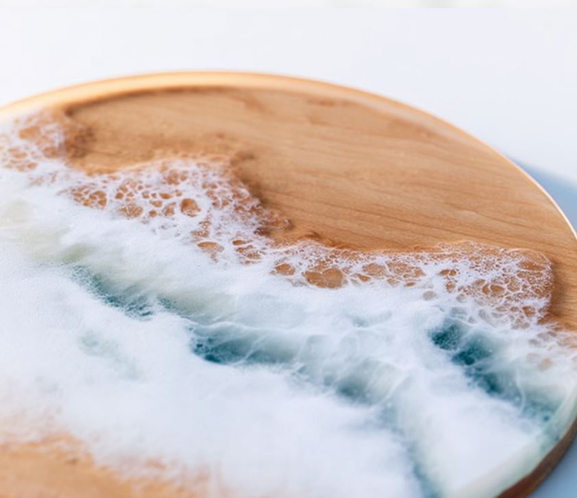 11 Best Black Epoxy Resins - Crafty DIY Artistry