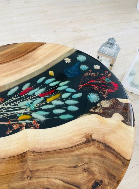 10 Best Epoxy Resin Tables With Flowers - Crafty DIY Artistry