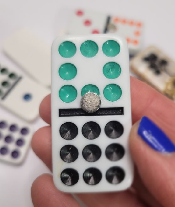 How to make resin magnets - Crafty DIY Artistry
