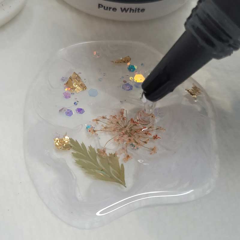 How to make A Resin Charm | Easy! For beginners - Crafty DIY Artistry