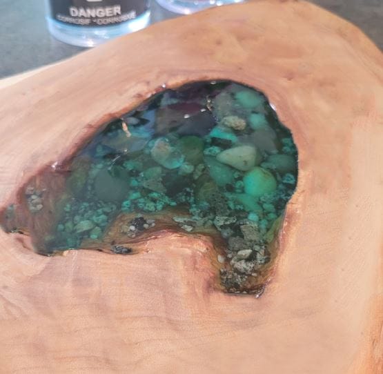 How To Make A Small Epoxy Resin Table - Crafty DIY Artistry
